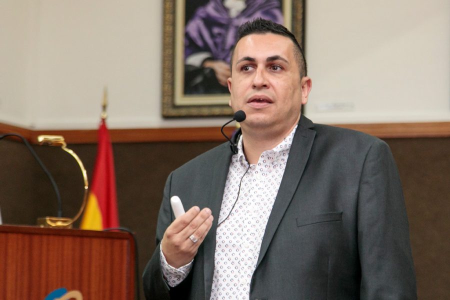 Jacob Lorenzo: "La continua presencia del virus es un caldo de cultivo ...