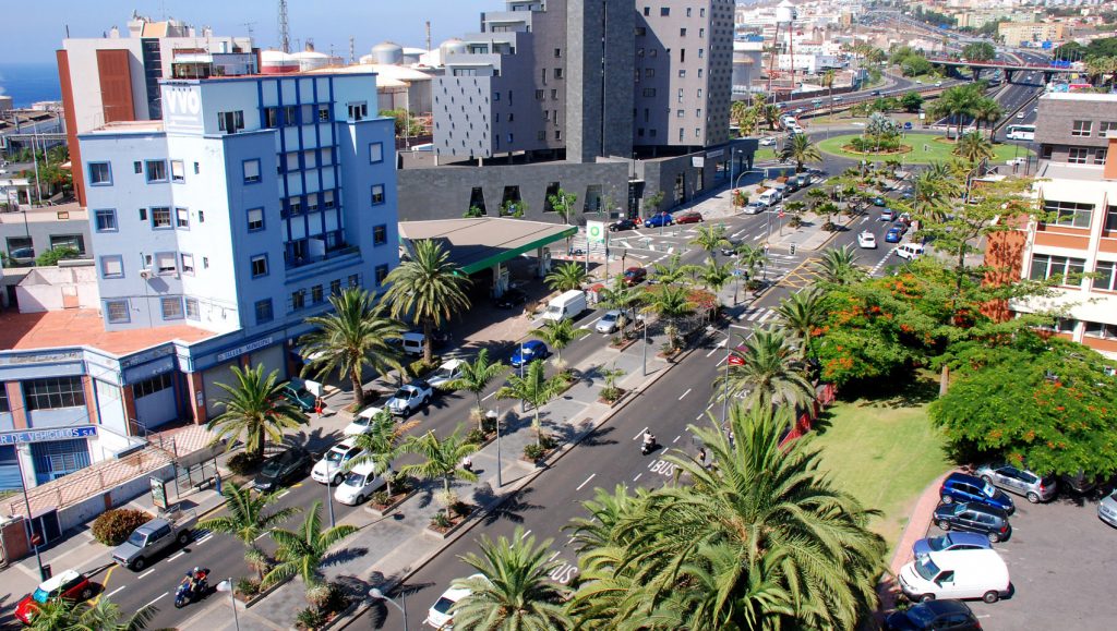 Santa Cruz de Tenerife achaca a Sánchez la subida del 50% de la tasa de ...